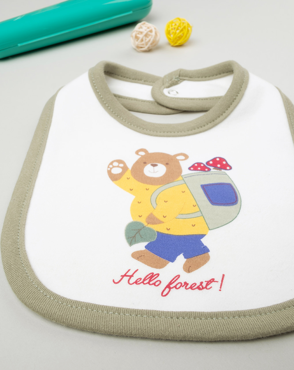 Βρεφική σαλιάρα λευκή hello forest για αγόρι | Prénatal Store Online